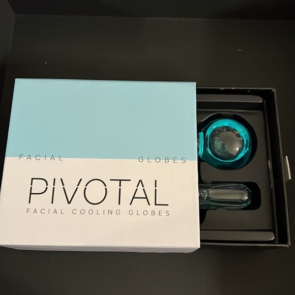 PIVOTAL | Skincare | New Facial Cooling Globe Wands | Poshmark